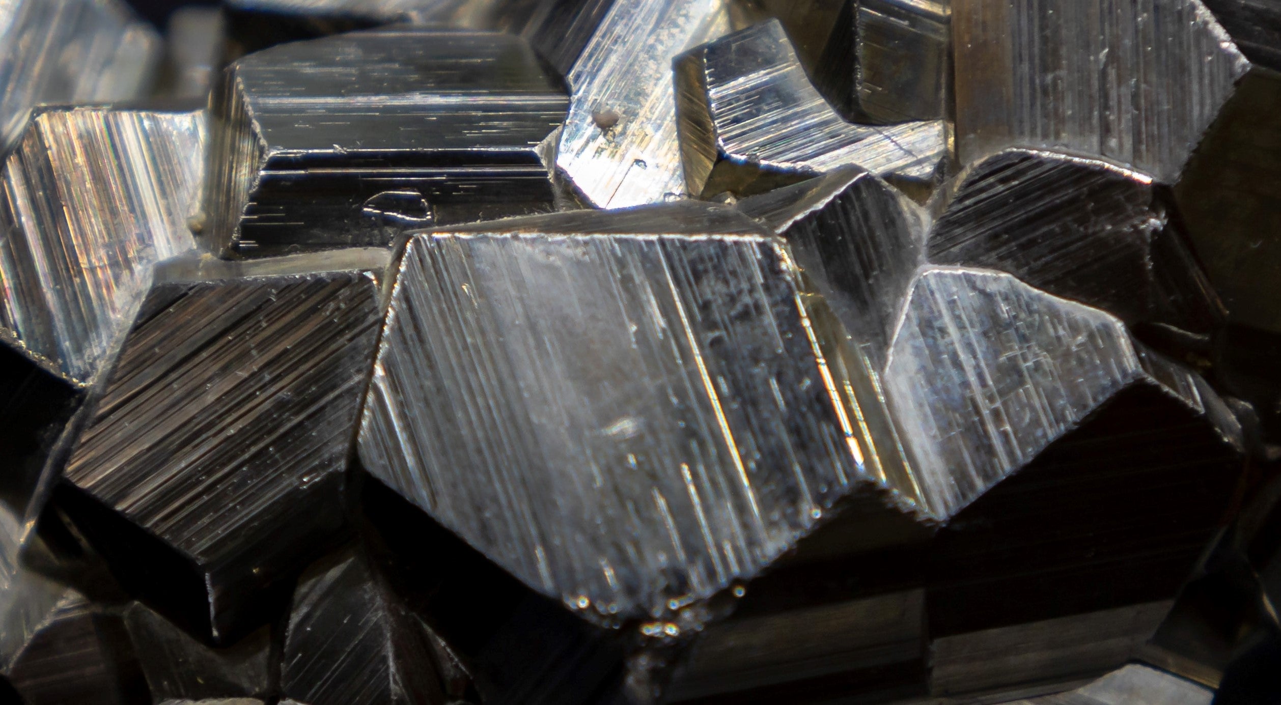 HEMATITE – www.milla-jo.com